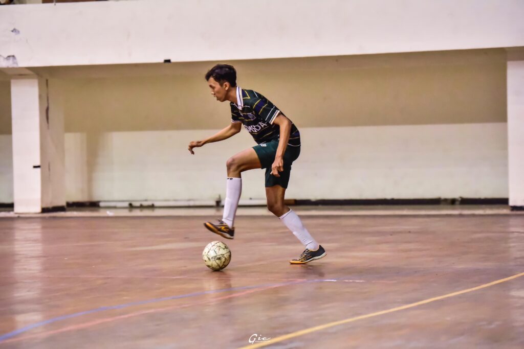 Hafit Wahyu, Dari Lapangan Futsal Hingga Podium Wisudawan Terbaik ...